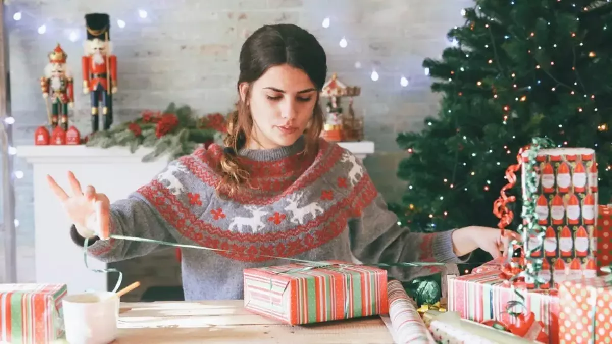 Inflation Will Impact How Holiday Shoppers Buy, and Who Gets Gifts | Square