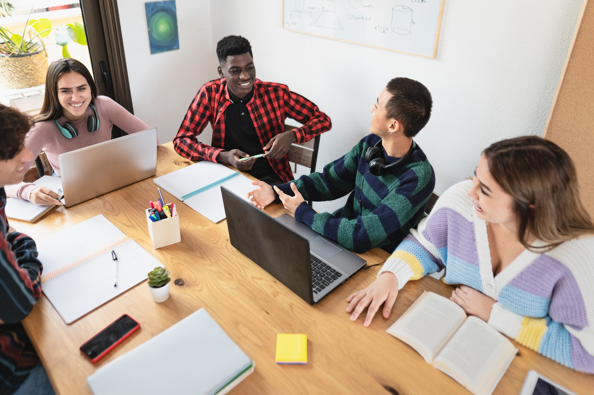 Projecting Potential: Leveraging Projectors to Simplify Classroom ...