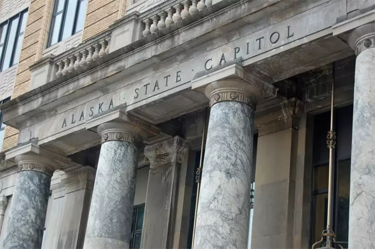 Alaska's Minimum Wage 2025 | Square